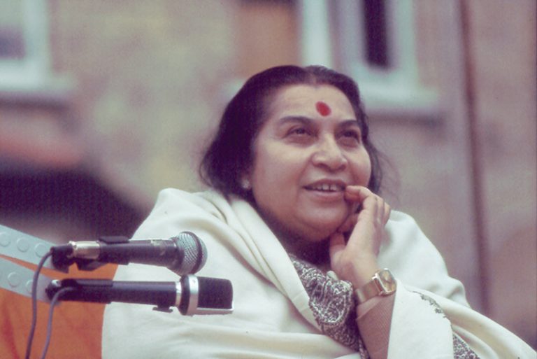HH Shri Mataji Nirmala Devi – Guru Puja, Nightingale, 1982-06 – Sahaja ...
